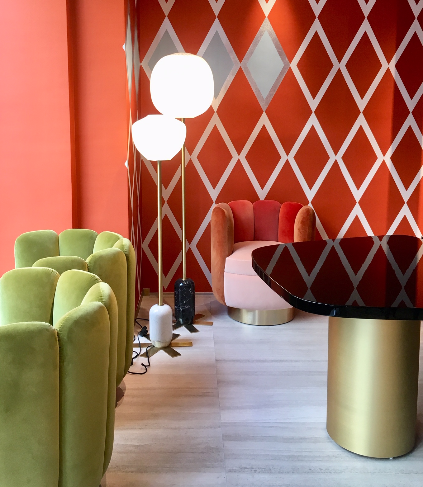 Liznylon_top_pick_at_India_Mahdavi_charlotte_chair – liznylon designs